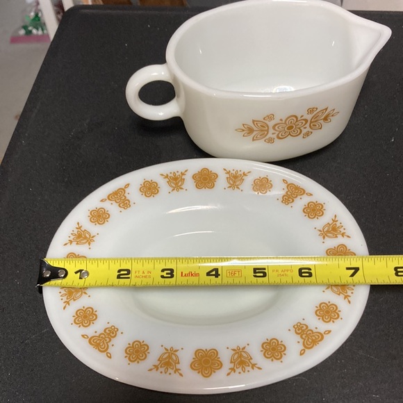 Pyrex | Dining | Vintage Butterfly Gold Gravy Boat And Platter | Poshmark